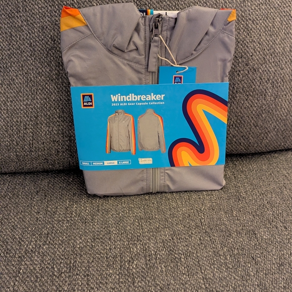 Aldi | Jackets & Coats | Aldi Gray Windbreaker With Sleeve Stripes L ...